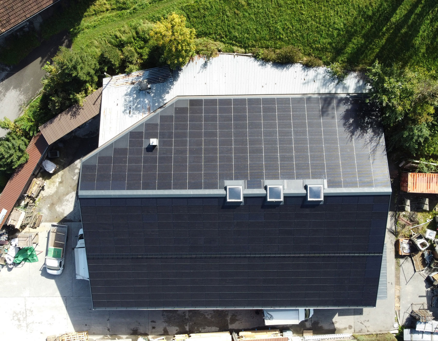 Dachintegrierte Photovoltaikanlagen für den Neubau - eine ...
