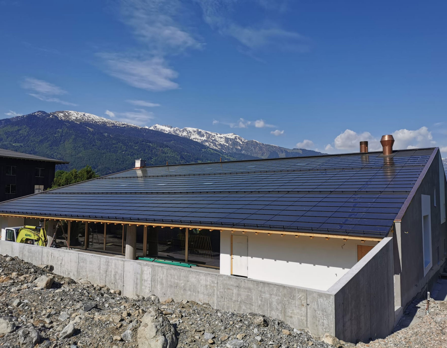 Dachintegrierte Photovoltaikanlagen für den Neubau - eine ...